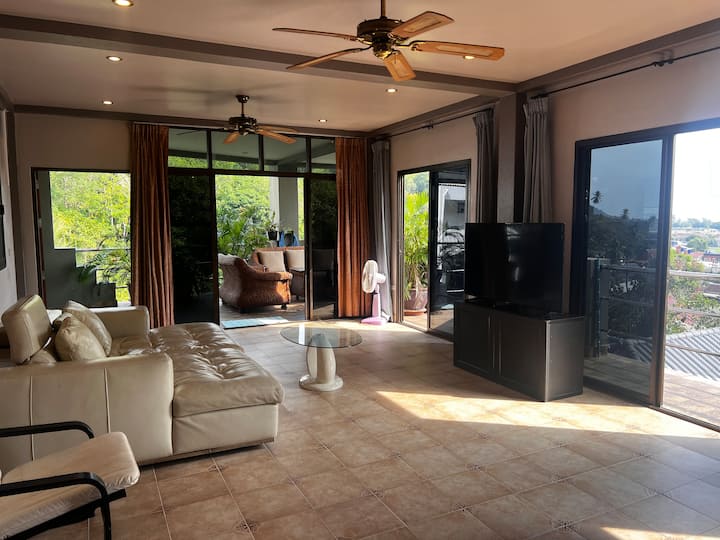 Kata Beach 2 Bed, 2 Bath, Sea View Apartment (31) - Karon Beach