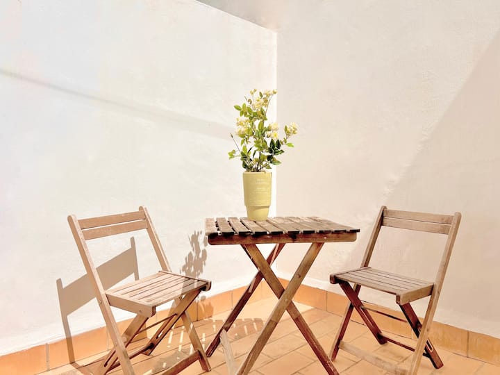 Bajo Drcha. Cervantes. Centro Del Pueblo Zahara - Zahara de los Atunes