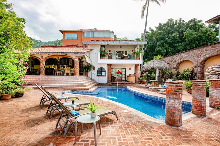 4bdrm Villa W/staff & Ocean View - Puerto Vallarta
