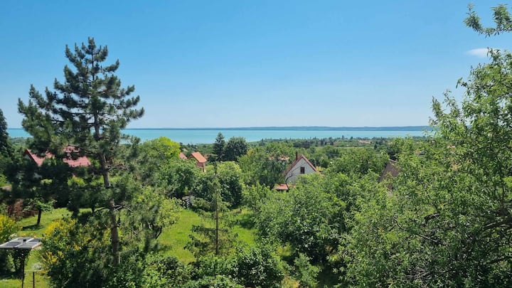 Quiet House With 3 Bedrooms On Top Of Balatonfüred - Tihany