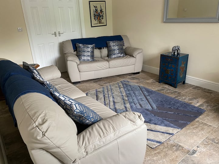 Large Family Friendly, Cosy Detached Home, (Moon) - Pays de Galles