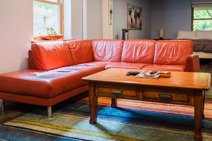 Large Trendy West Avl Garden Level Suite! - Asheville, NC