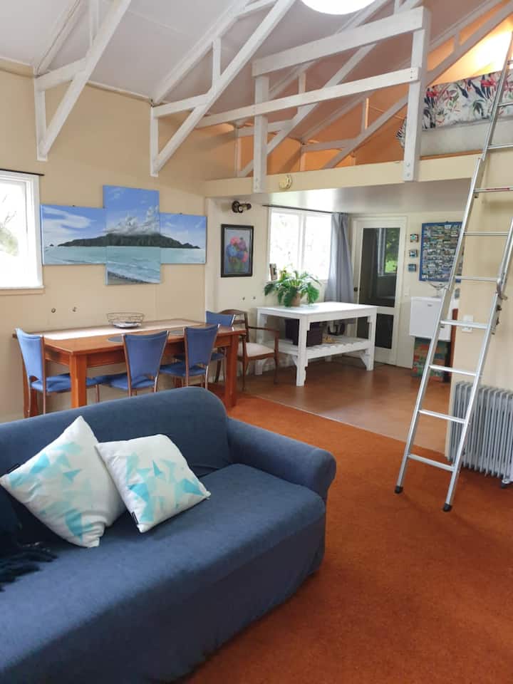 Chestnut Cottage - Ōtaki Beach