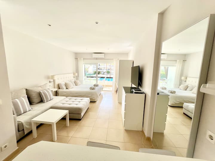 New Studio In Marbella, Golden Mile. Beach/playa - Marbella