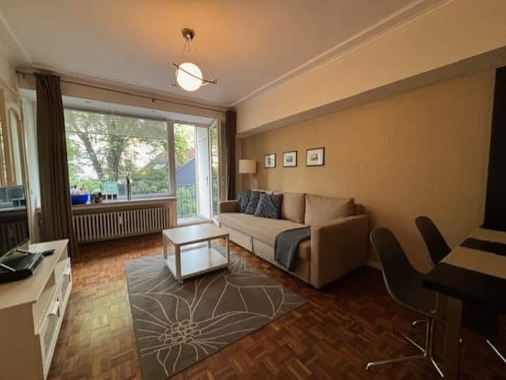 Flat In Eu-district / 3 Months Minimum/no Services - Bruxelles