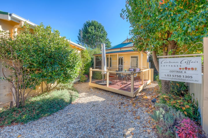 Autumn Affair Cottage 6 - Bright