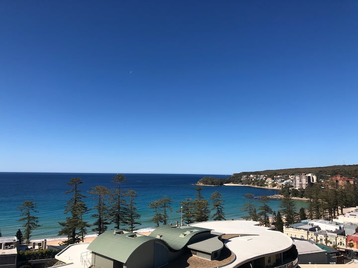 Breathtaking Views Of Manly Beach. - Manly