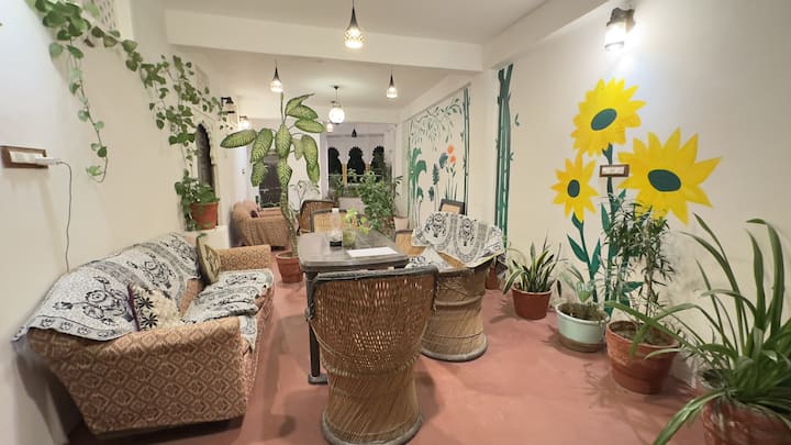 Lake View Balcony Room At Hotel Lake Star Bistro - Udaipur