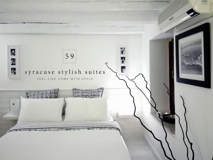 Stylish Center, Parking, Bikes, Beach, Workstation - Siracusa