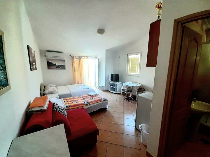 Luka Apartment 6 - Budva