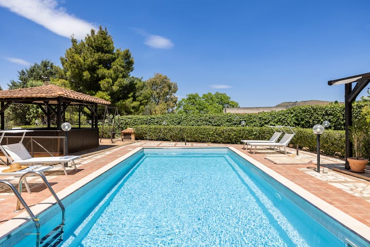 "Villa Cocos - Villas For Rent - Altavilla Milicia