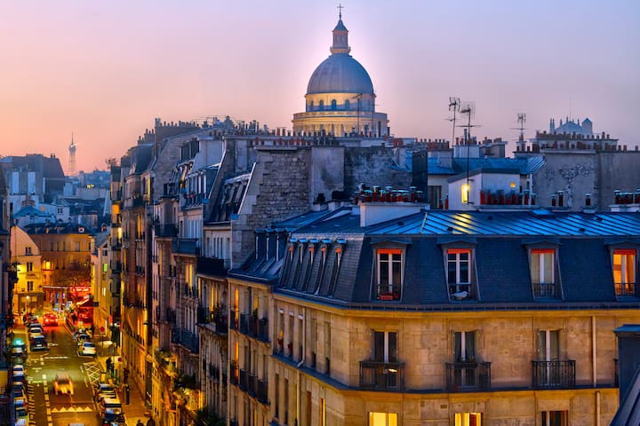 Quartier Latin (Mouffetard). Vue Sur Les Toits - Paris 5e Arrondissement