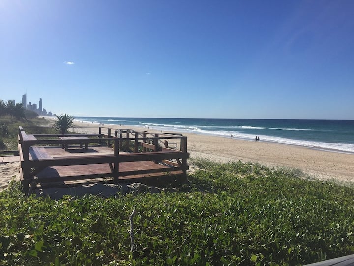 Perfect Holiday Apartment Mermaid Beach - Broadbeach