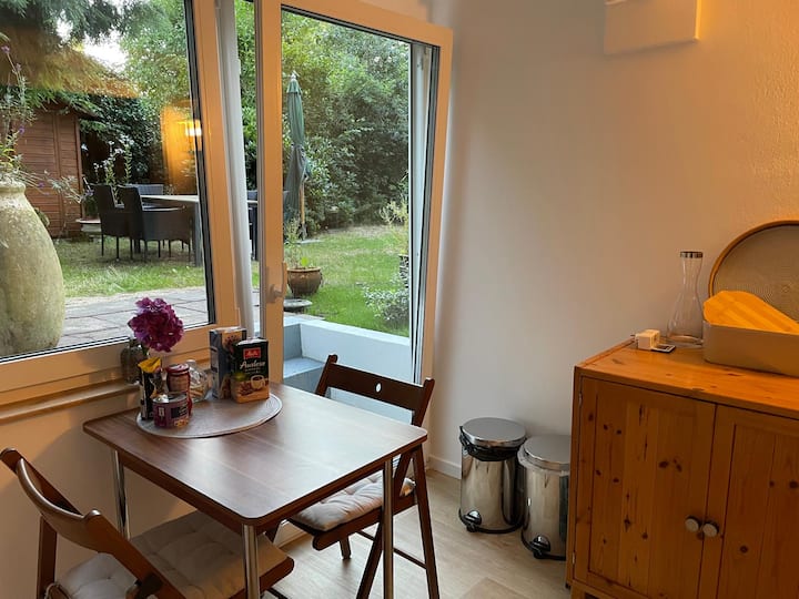 Charmant Appartement En Sous-sol - Brême