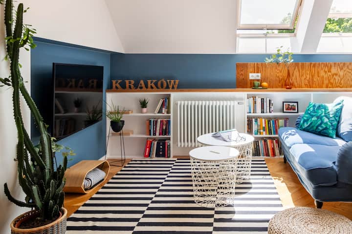 Quiet & Elegant Loft Near Market Square & Station - クラクフ