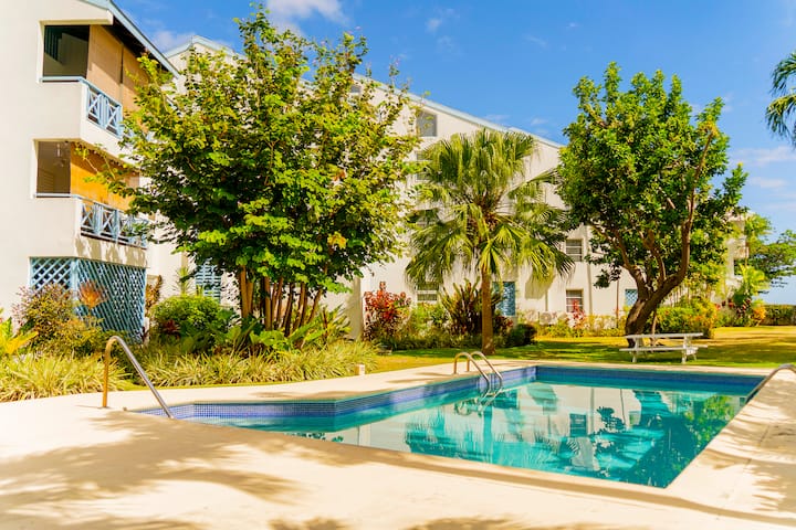 The Holiday Hub Close To Amenities And Beach View - Bridgetown