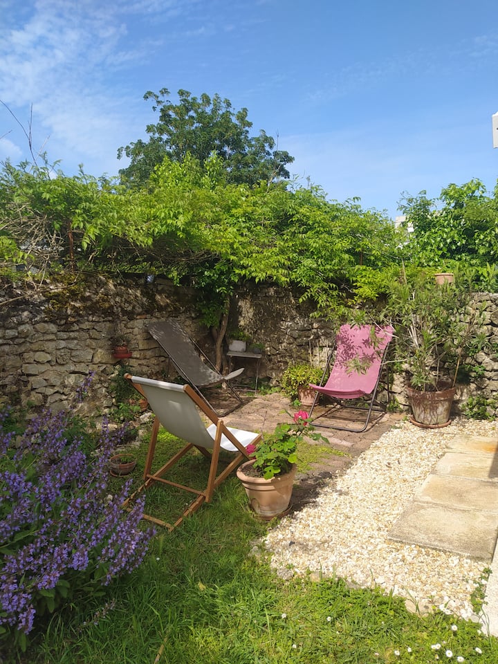 Maison De Ville Avec Jardin - Poitiers