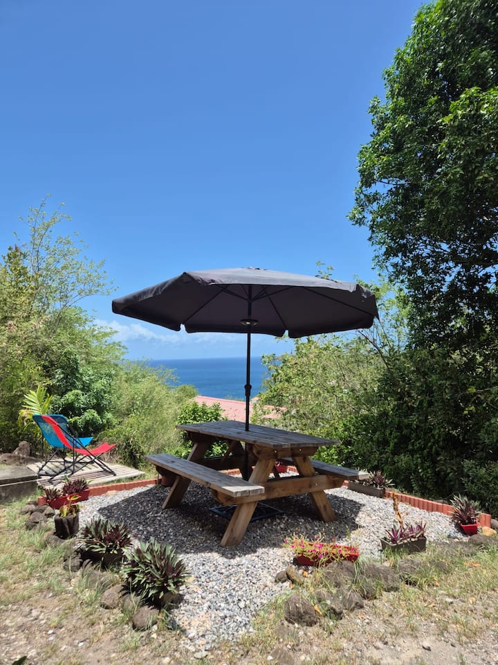 Agréable F2 Aux Anses D'arlet à Petite-anse. - Martinique