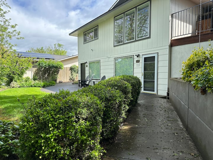Comfy King Bed | 10' To Downtown Ww | Washer/dryer - Walla Walla, WA