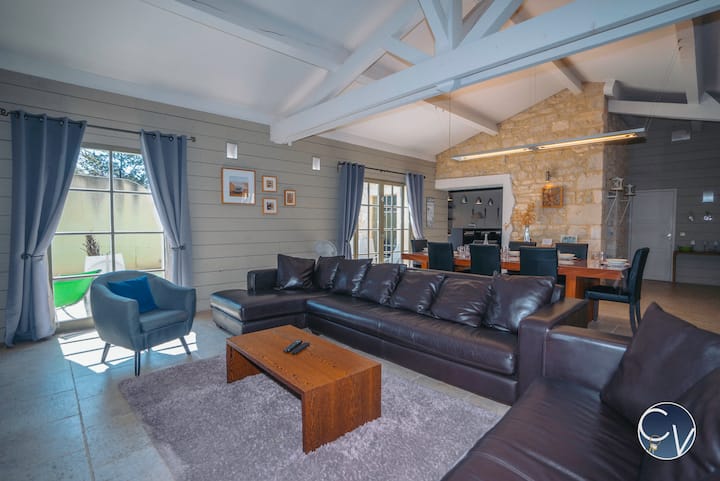 Maison En Pierre Avec Piscine à Barjac – 16 Pers - Barjac