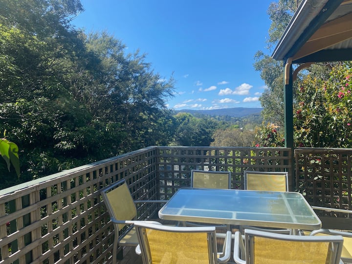 Le Cabin ~ Warburton - Mount Baw Baw