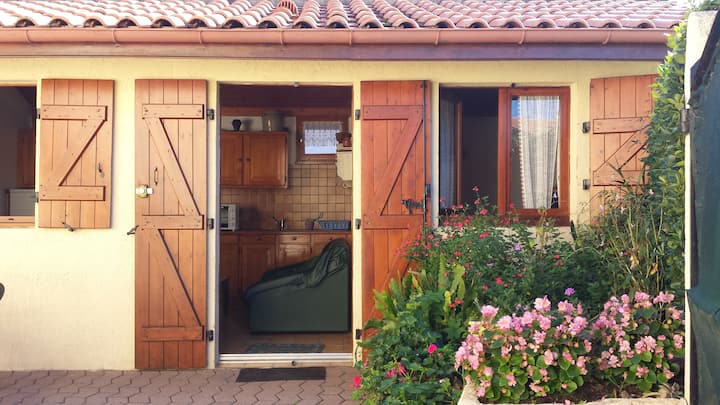 Maison 4 Personnes Au Bord Du Lac - Tosse