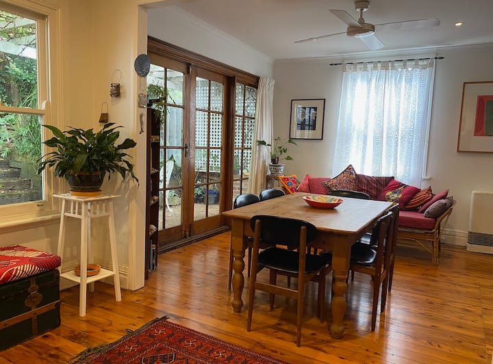 Sunny And Quiet, Inner-west Sydney, Close To City - Burwood