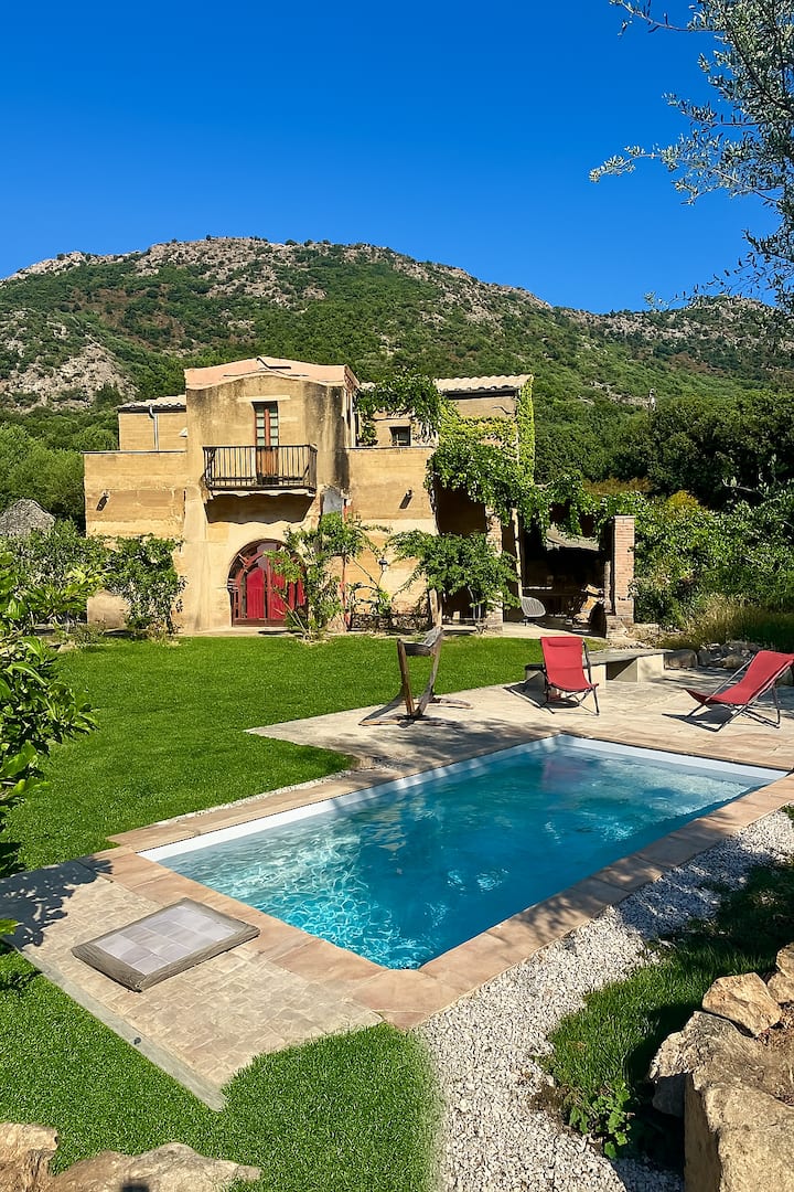 Villa  De Charme "L'ombria " Cadre Exceptionnel - Belgodere