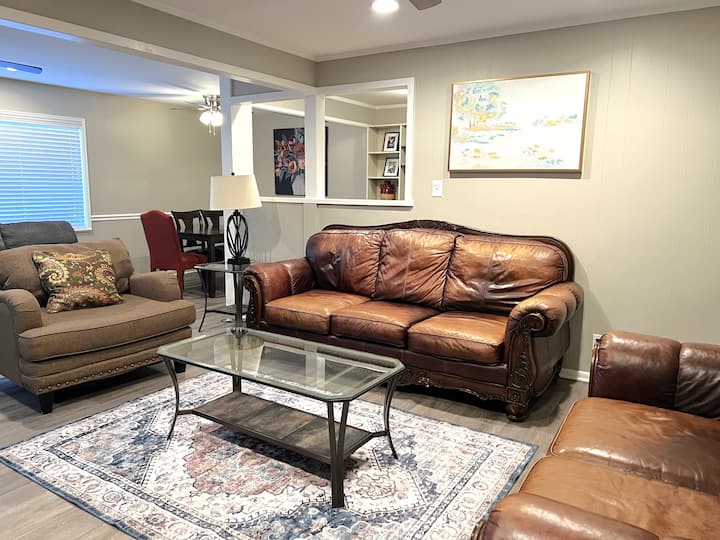 4 Bdrm House Near Orion, Space&rockt (Sleeps 10) - Huntsville, AL