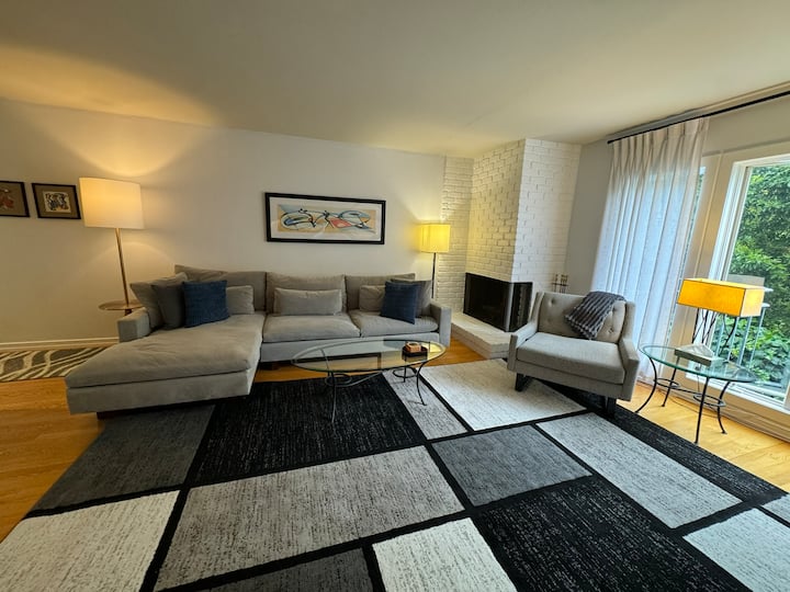 Boutique Pacific Hts Condo W/parking & Elevator - San Francisco, CA