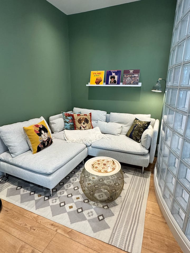 Notting Hill Garden Flat - New - Marylebone