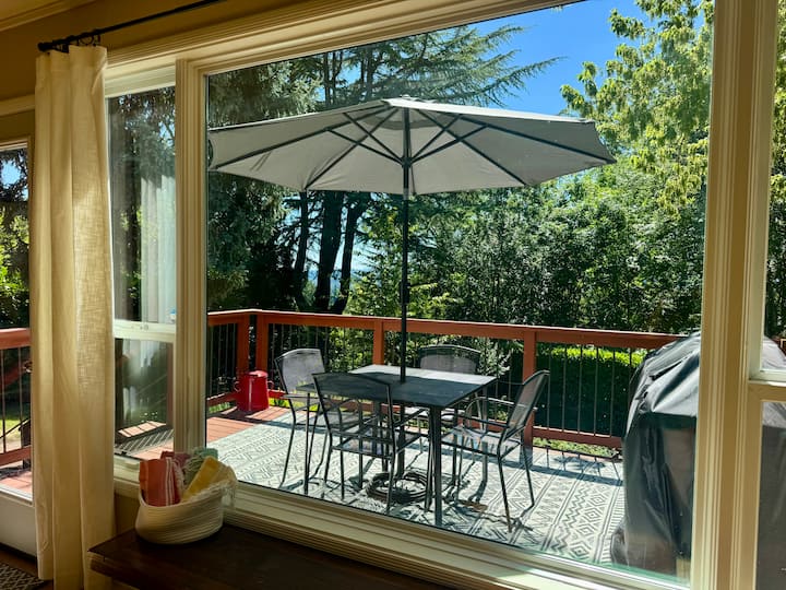 Portland Home With A Valley View! - 波特蘭