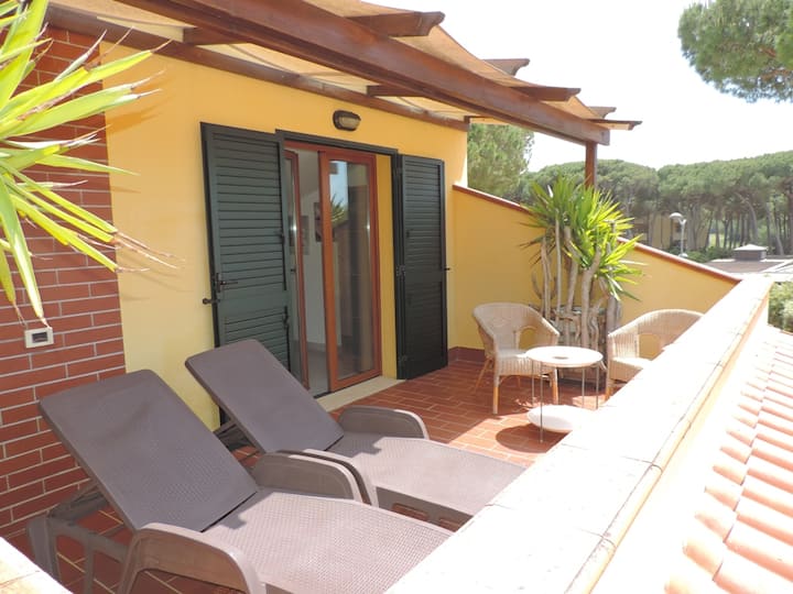 Apartment With Solarium Terrace Close To The Sea - Bibbona