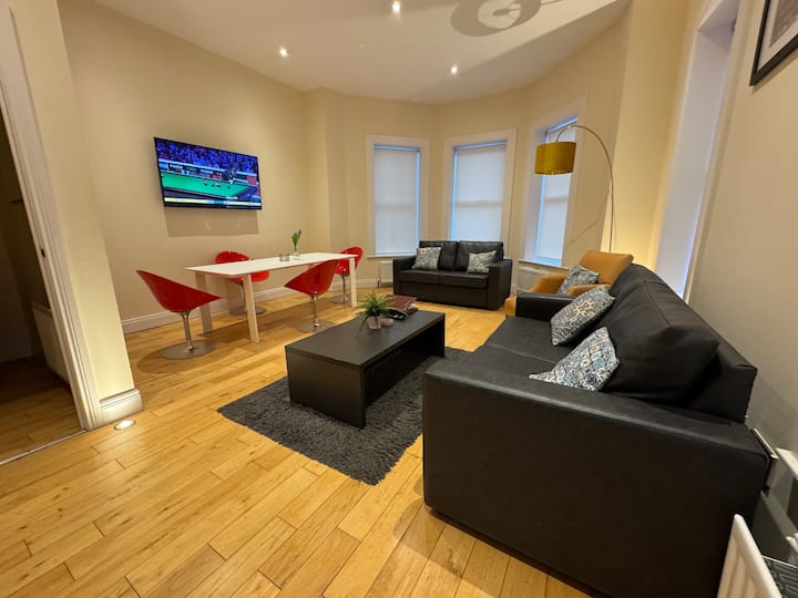 W3 · 2-bed Balcony • Ballyhackamore - Belfast