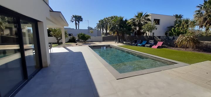 Villa Contemporaine Bord De Mer 400 M Des Plages - Vias