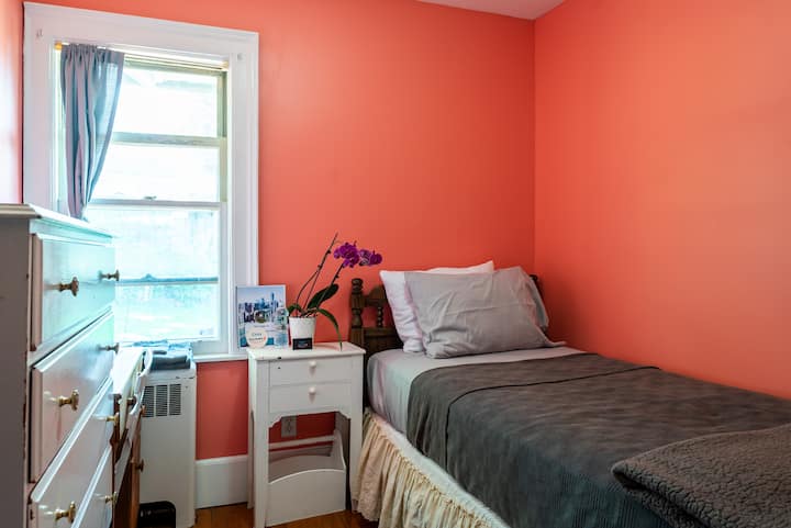 Mini Room At Cozy Homeva Chatterton Wp - Harrison, NY