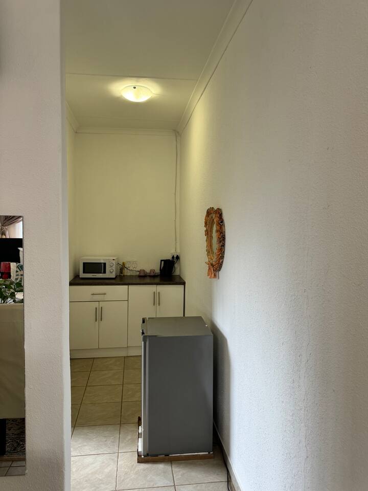 Peaceful Serene Suburban Farm Stay In Vereeniging! - Vereeniging