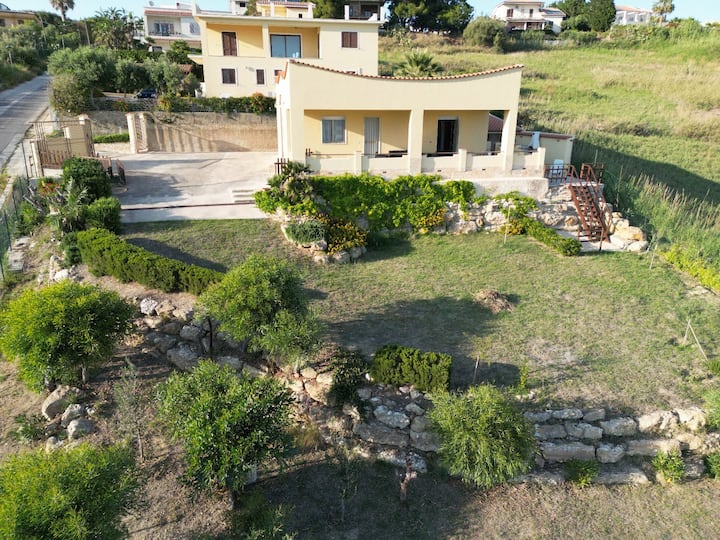 Villa Fiorella Indipendente 100 Metri Dal Mare - Sciacca