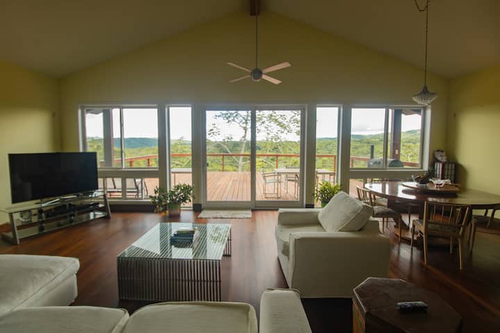 Luxury Private Villa With Pool On Hilltop - Belize