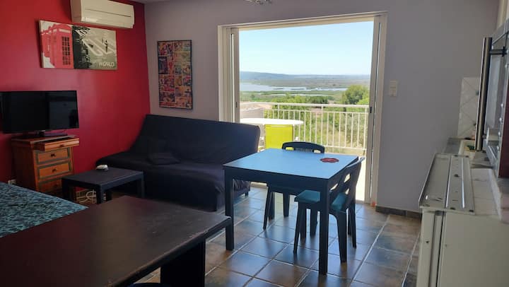 Studio Belle Vue Wifi  Parking Calme, 7km De Plage - Sauvian