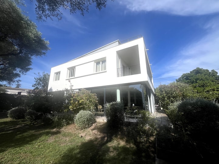 Maison D’archi Style Le Corbusier Avec Piscine - Antibes