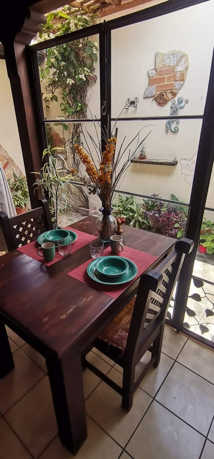 Céntrico Y Acogedor A 3 Cuadras Del Parque - Antigua Guatemala, Guatemala