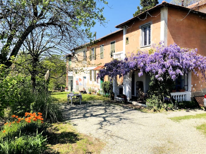 Cascina Baracico, Circondati Dalla Natura - Italy