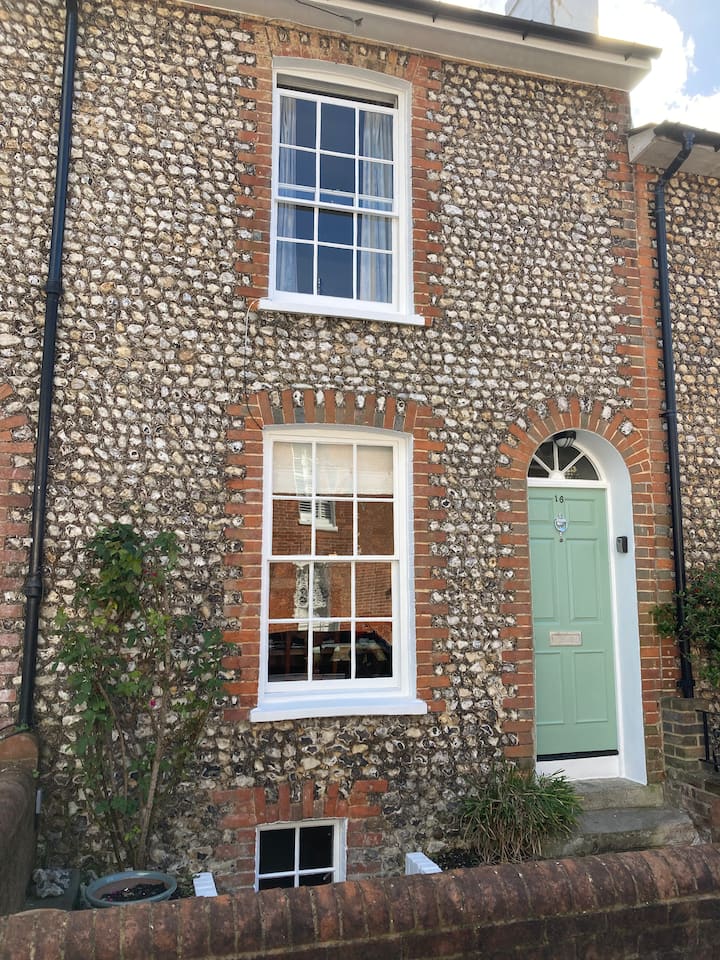 Georgian Terraced House (1825) Chichester - Chichester