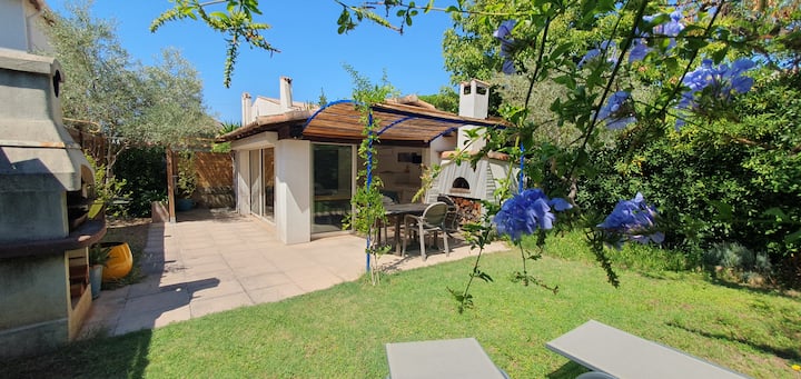 Petite Maison Avec Jardin à La Pointe Rouge - Plages de Marseille Prado