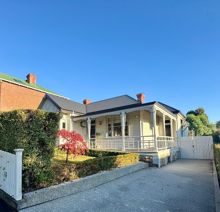 Park On Pine (3 Bedrooms, 2 Bathrooms) - Hobart