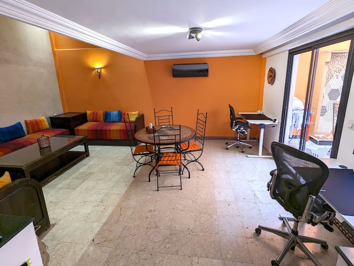 Quiet Orange Duplex W/ Patio In City Center Gueliz - Marrakech