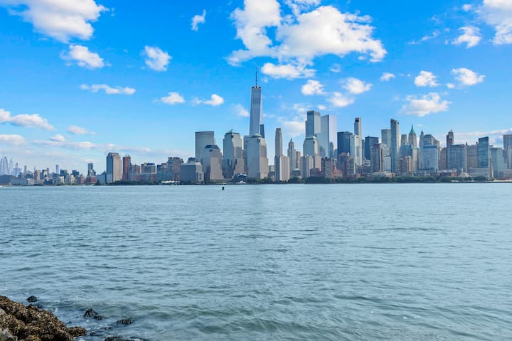 Minutes To Manhattan And Nj Shore - Jersey City, NJ