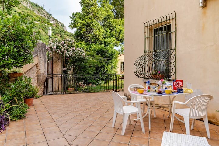Thea Maris B&b Nel Verde....a Due Passi Dal Mare - Maratea