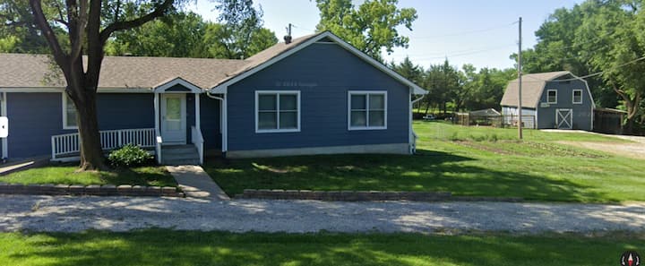 Tlc Country Living - Topeka, KS